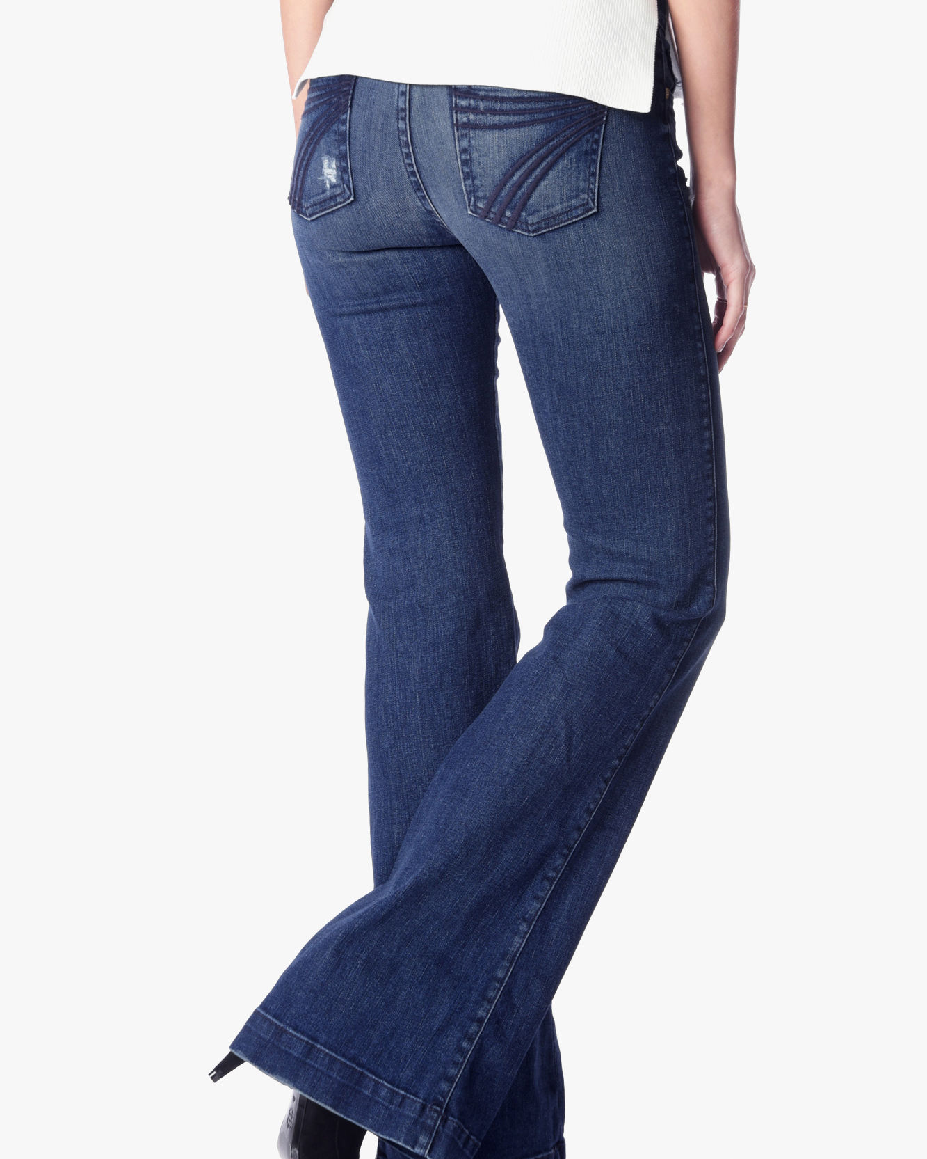 Rectangle Body Shape - Best Jean Styles | Types of Jean Fits