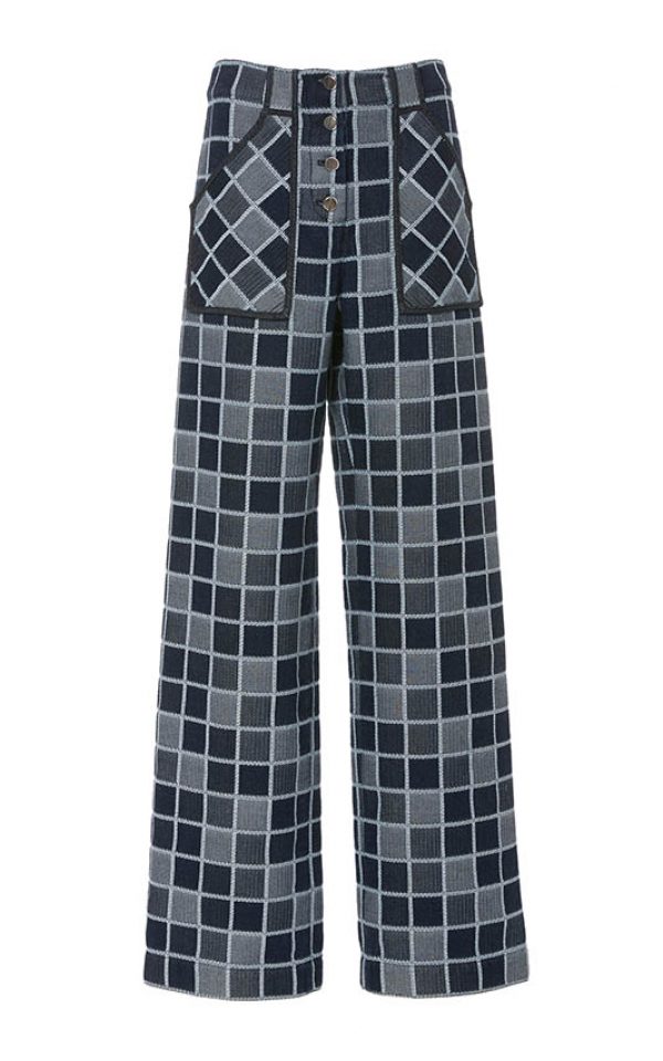 Casual Jean Outfits: 12 Pieces, Dazzling Color + Checkered Jeans ...